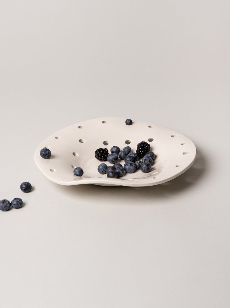 Bora Berry Bowl, Ivory – SIN | Home Goods